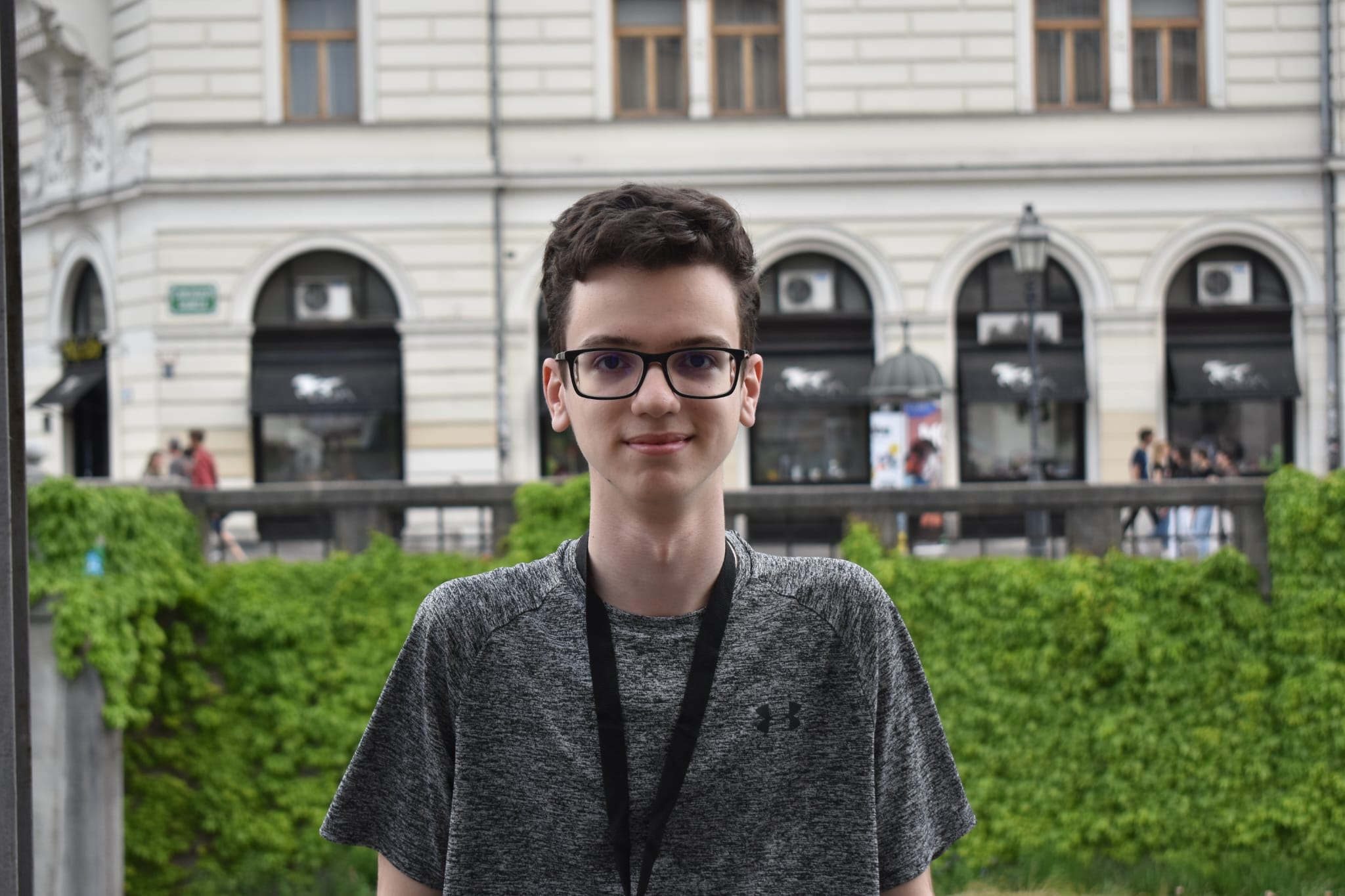 Interviu cu Răzvan Marcu, craioveanul medaliat cu aur la Olimpiada ...
